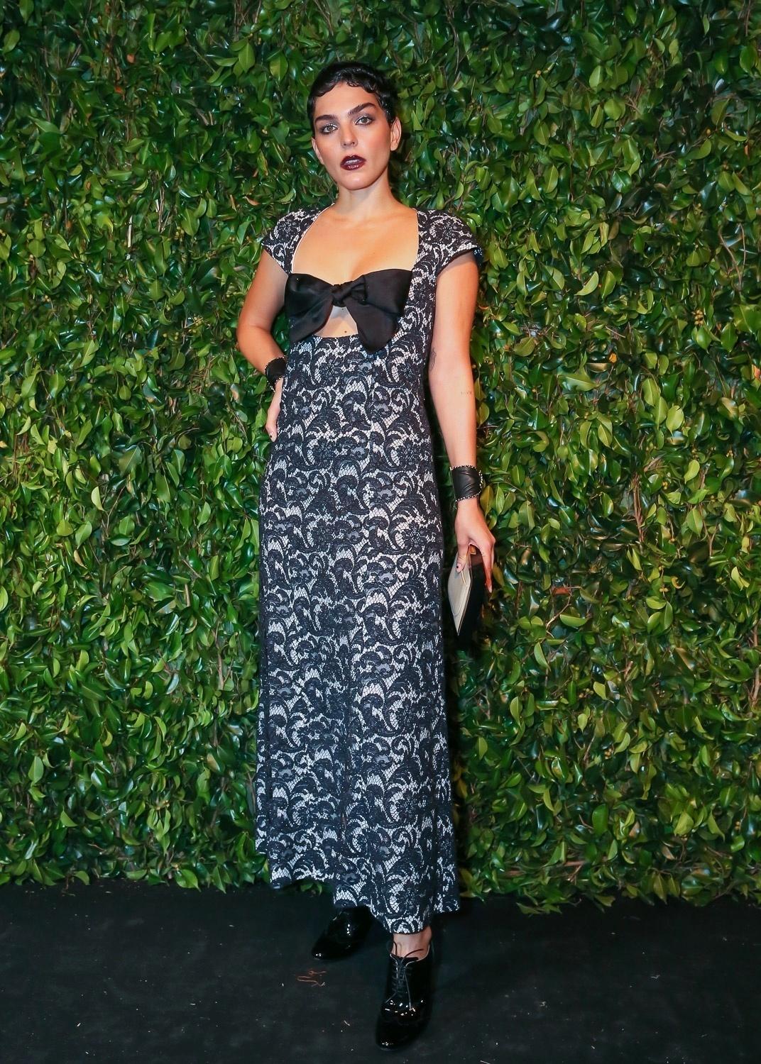 Laura Neiva: "Nunca tive medo de engravidar e parir tendo ou não ...