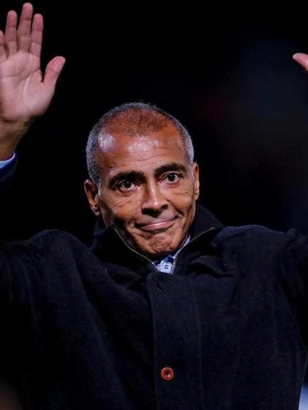 Romário: série traz detalhes de treta com Zagallo e sequestro do pai