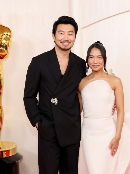 Oscar 2024: Confira os looks dos famosos e vote no melhor!