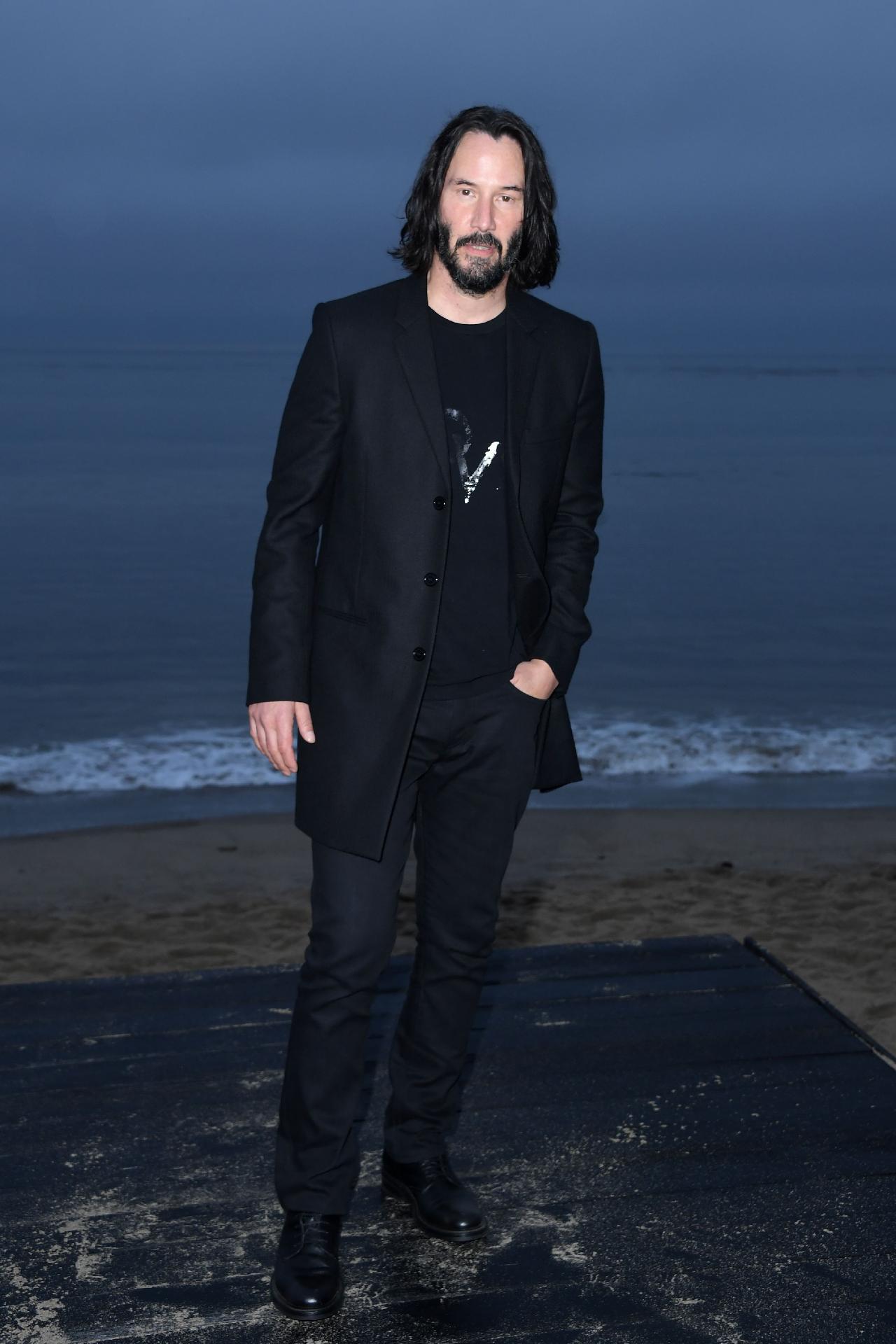 Fotos: Famosos marcam presença no desfile da Yves Saint Laurent em ...