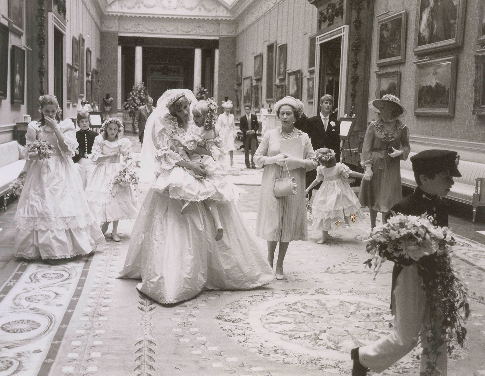 Fotos: Veja fotos raríssimas do casamento de princesa Diana com ...