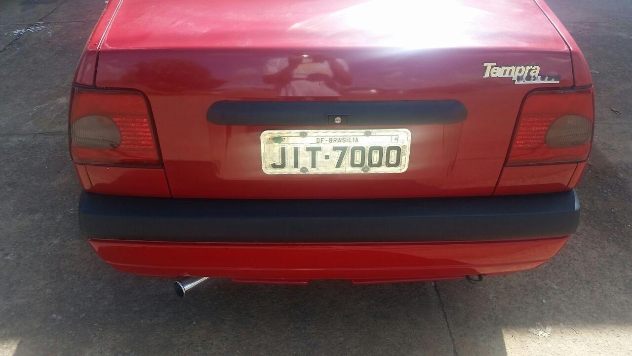 Fiat Tempra Stile 1996 é restaurado e recupera raro interior bege