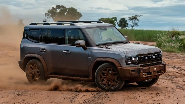 Jetour inicia pré-venda do SUV híbrido T2 no Brasil; veja preços e versões