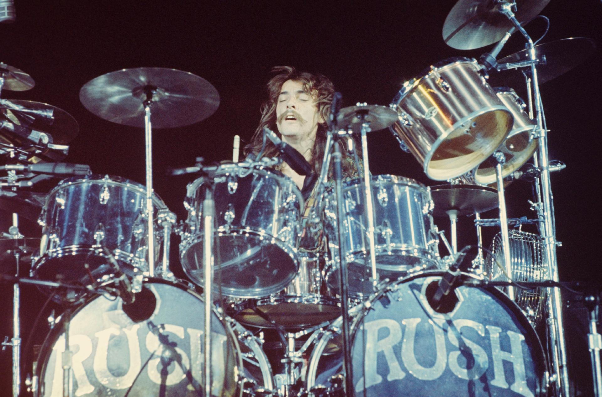 Neil Peart, baterista do Rush, morre aos 67 anos - 10/01/2020 - UOL ...