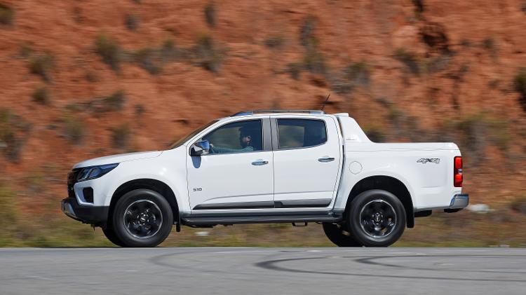 Chevrolet S10 2021 muda pouco, mas ganha 'cara de má', segurança e ...