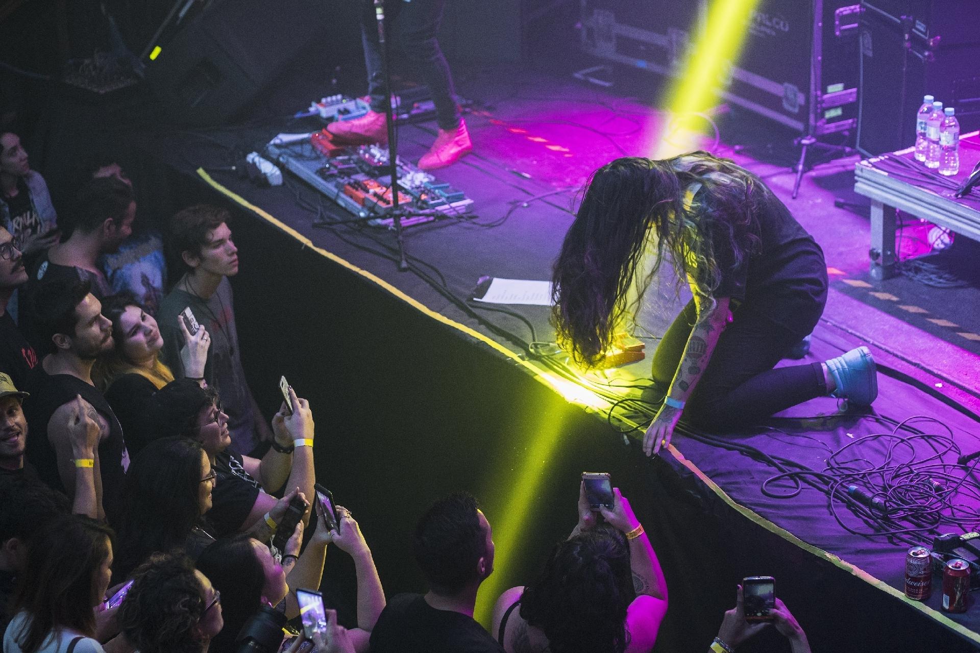 O punk rock está caminhando para a direita? Público de festival ...