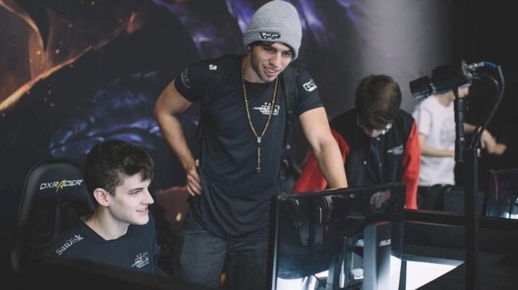 Ele é uma aposta no CBLoL, mas prefere não disputar o campeonato - 08 ...