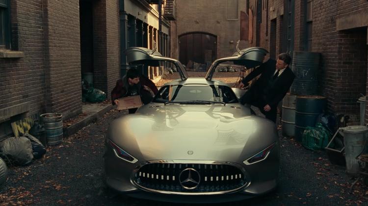 5 curiosidades sobre o carro de Bruce Wayne em "Liga da Justiça" - 08 ...