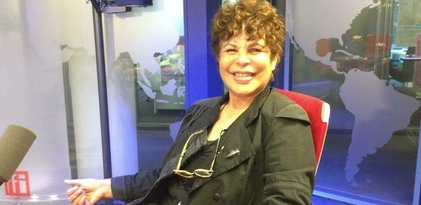 Pintora brasileira mostra ateliê em usina do século XIX