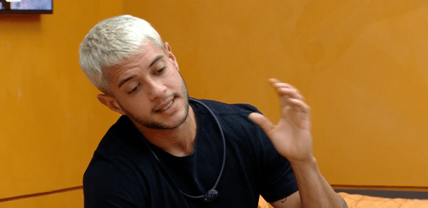 Estrela da Casa: Nick diz que Unna pode ter feito casal por estratégia