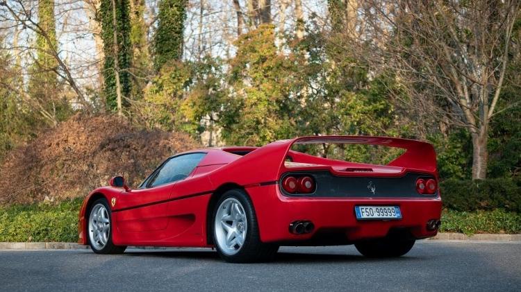 Primeira Ferrari F50 da história vai a leilão nos Estados Unidos