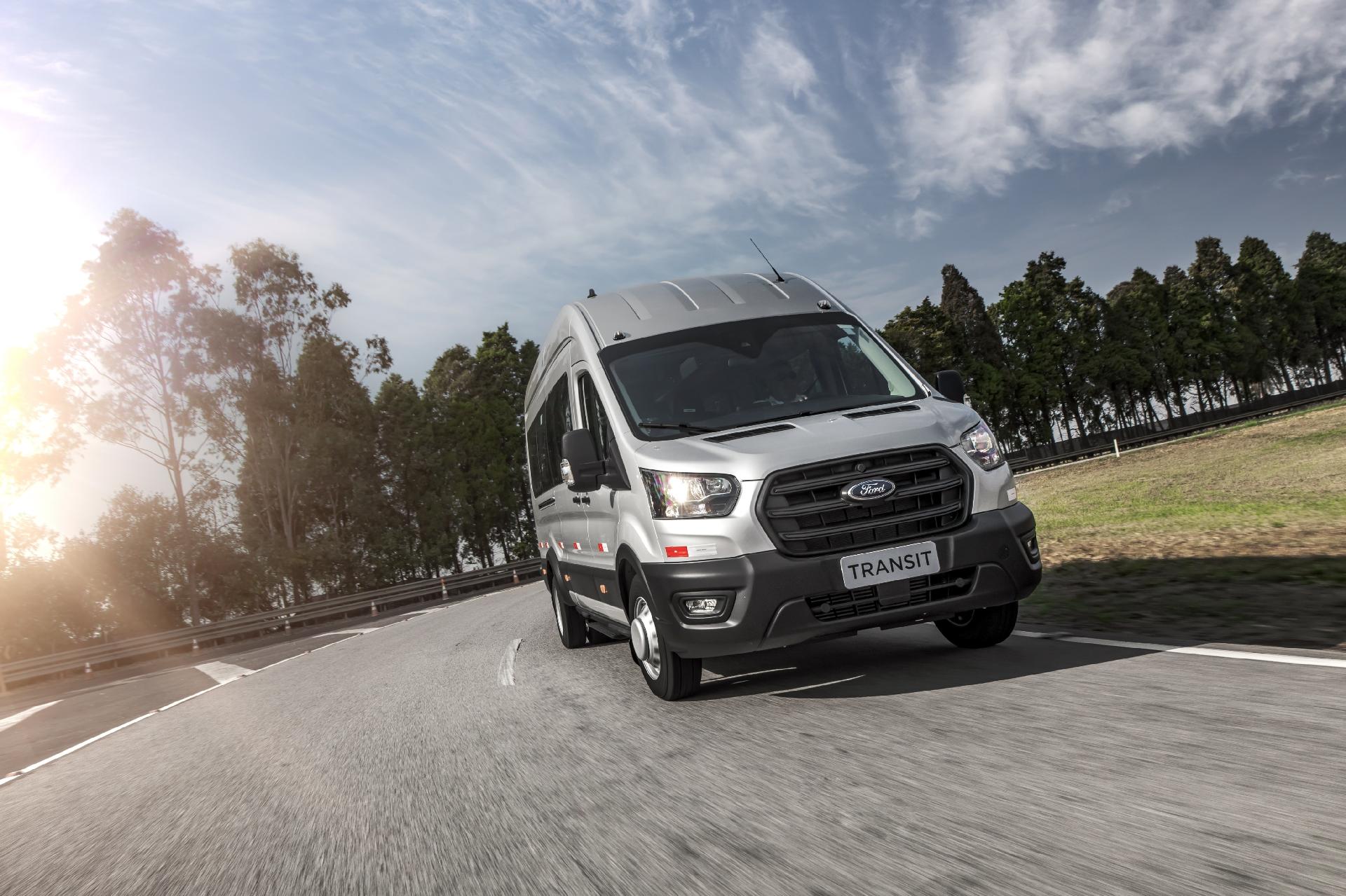 Ford Transit retorna ao Brasil após 7 anos e quer conectividade como ...