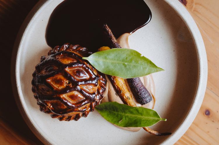 Sua majestade, o demi-glace: base de molhos demora 3 dias para ficar ...