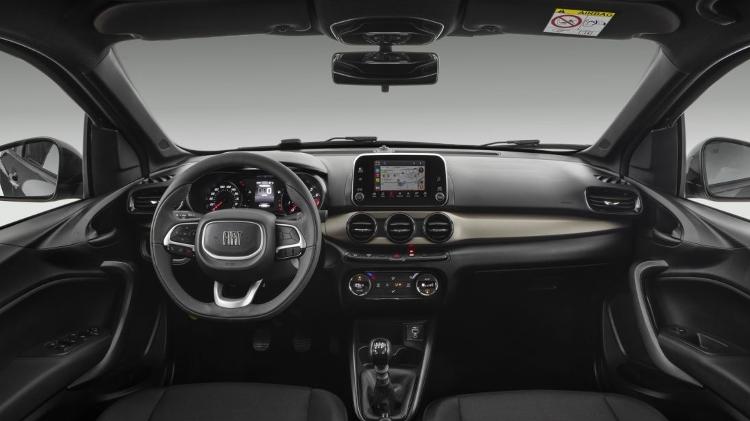 Peugeot 208 x Fiat Argo: com mesmo motor, qual vale mais a compra