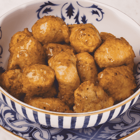 Awamát (bolinho de chuva árabe) - 04/07/2020 - UOL Nossa