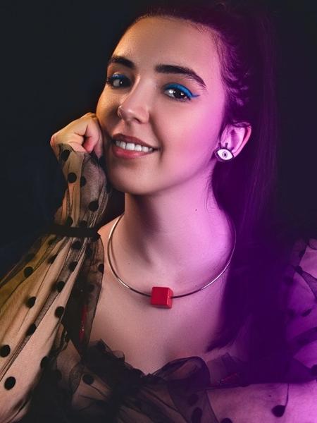 Ana Xisdê é a primeira brasileira anunciada no juri do Esports Awards ...