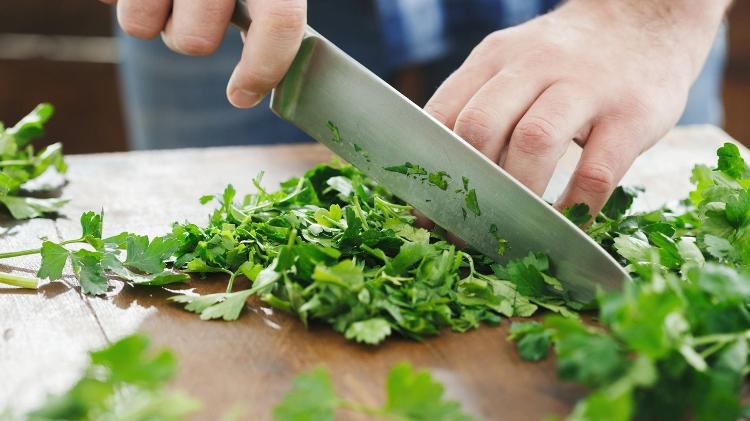 O que é cheiro-verde?