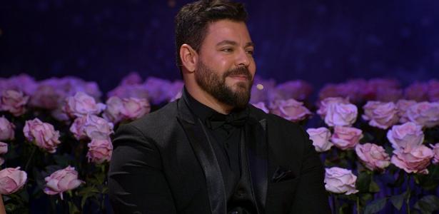 Casamento às Cegas: Valmir explica sobre suposto namoro fora do jogo