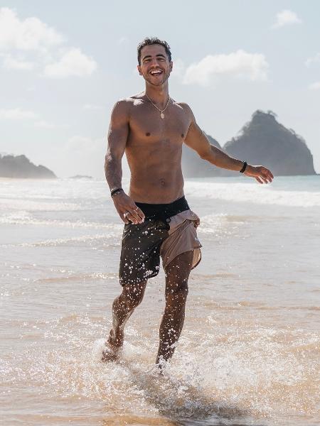 UOL no Verão recebe ex-BBB Matheus Lisboa e a influencer Luiza ...