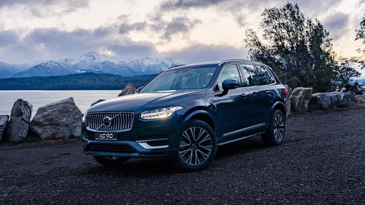 XC90 é gigante sueco que justifica o posto de carro mais caro da Volvo ...