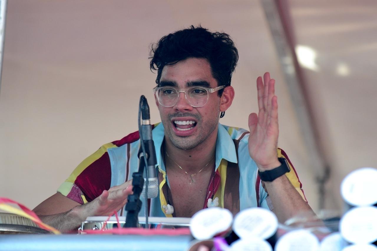 Carnaval 2019: Gabriel Diniz adota Jenifer como musa e diz que é a ...