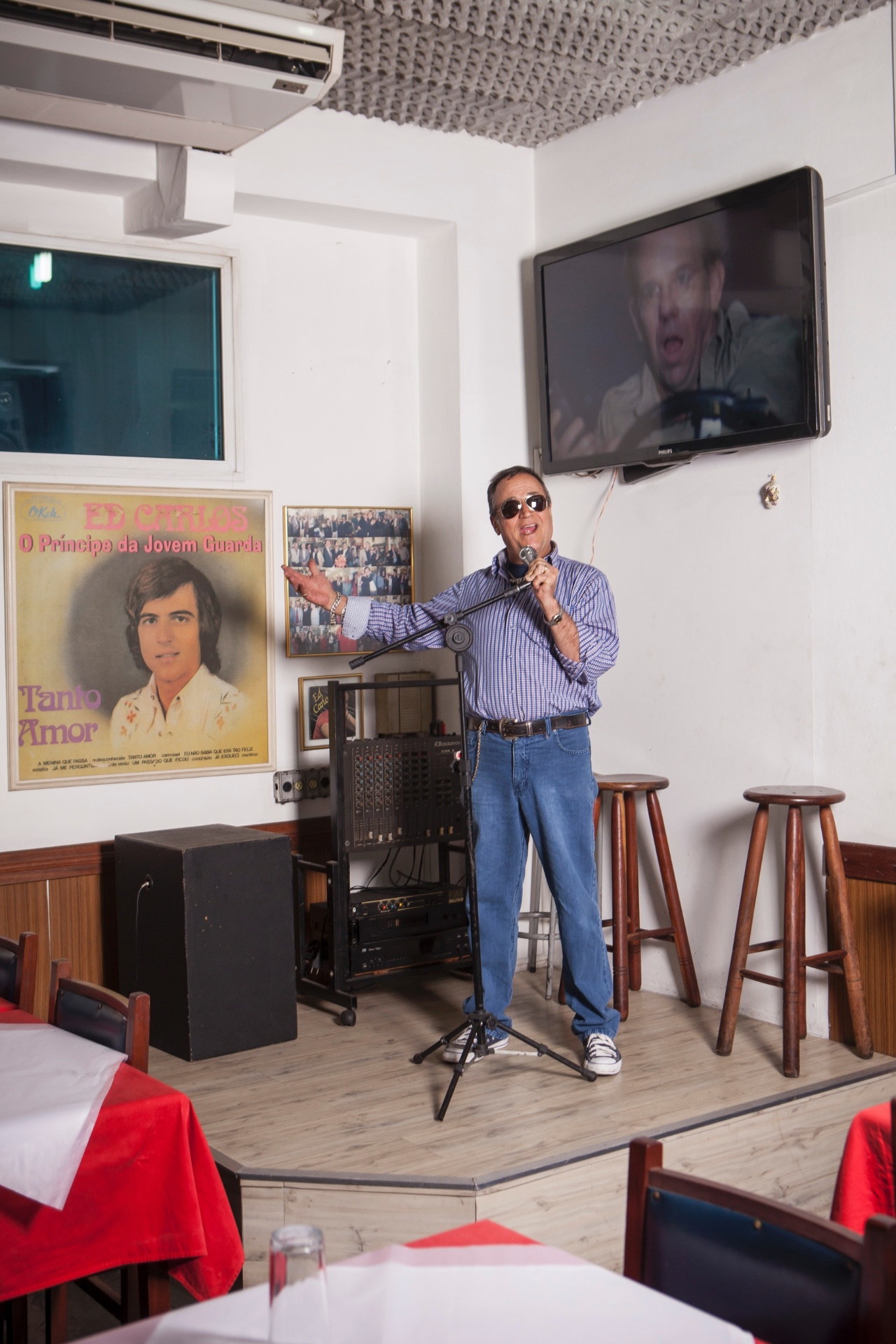 Fotos: Ed Carlos, cantor da Jovem Guarda, é dono do restaurante Ed ...