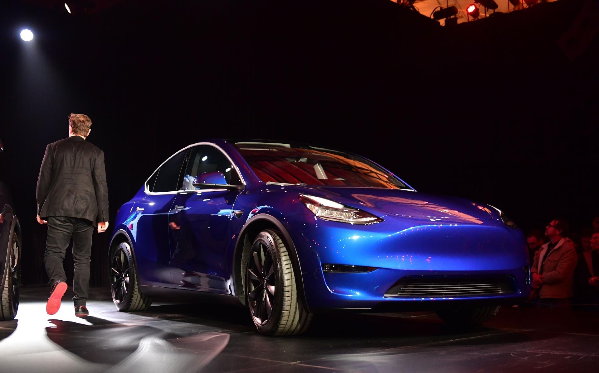 Tesla apresenta o Model Y, o SUV elétrico "para as massas"