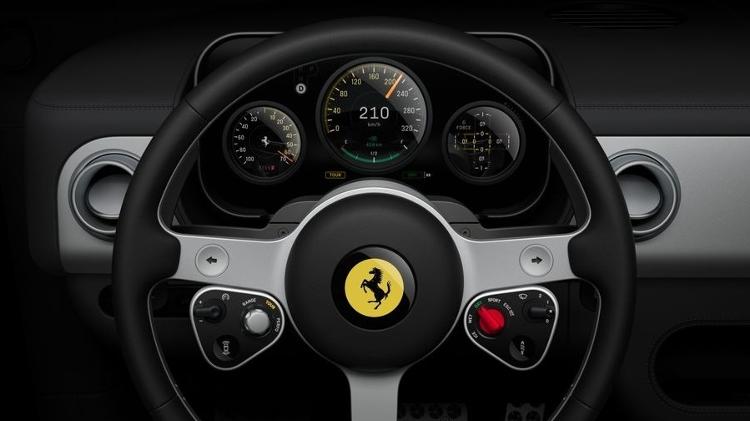 Primeira Ferrari elétrica surge com ecos do iPhone e chave que muda de cor
