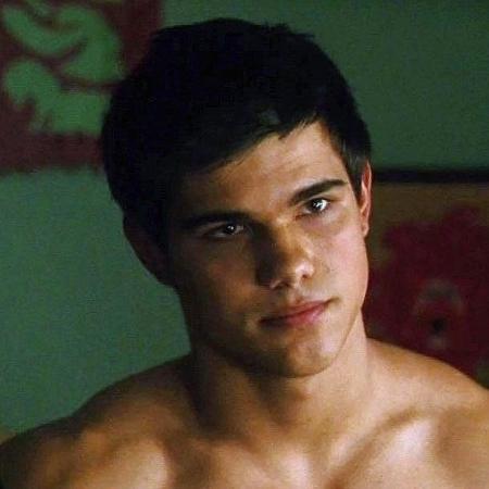 O lobisomem de "Crepúsculo": Sessão da Tarde tem Taylor Lautner aos 13 anos - 18/07/2017 - UOL ...