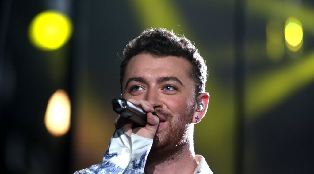 Interpretada por Sam Smith, música-tema de novo 007 lidera parada ...