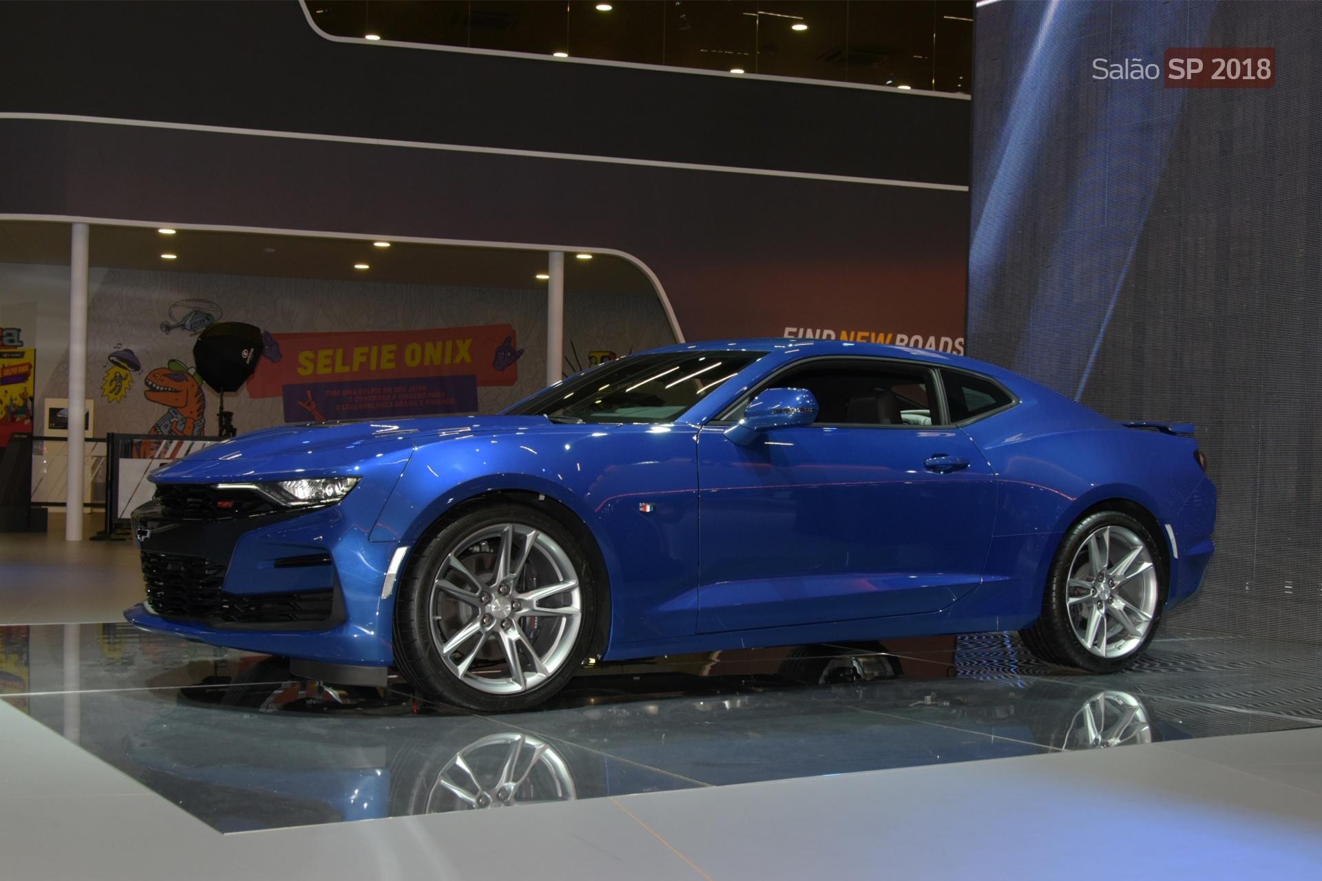 Chevrolet Camaro "ouve" pedidos dos fãs e traz nova frente na linha 2020