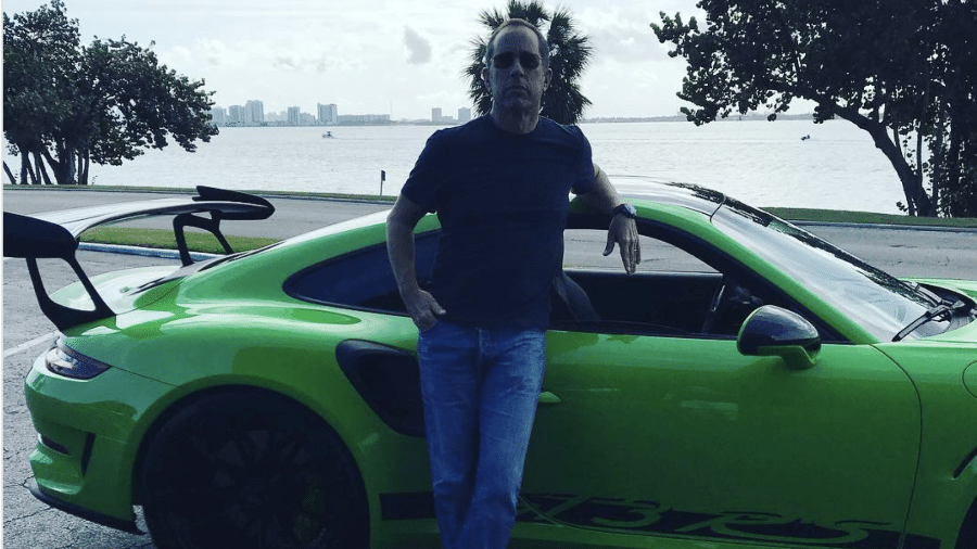 Coleção de Porsches do comediante Jerry Seinfeld é um assunto muito ...