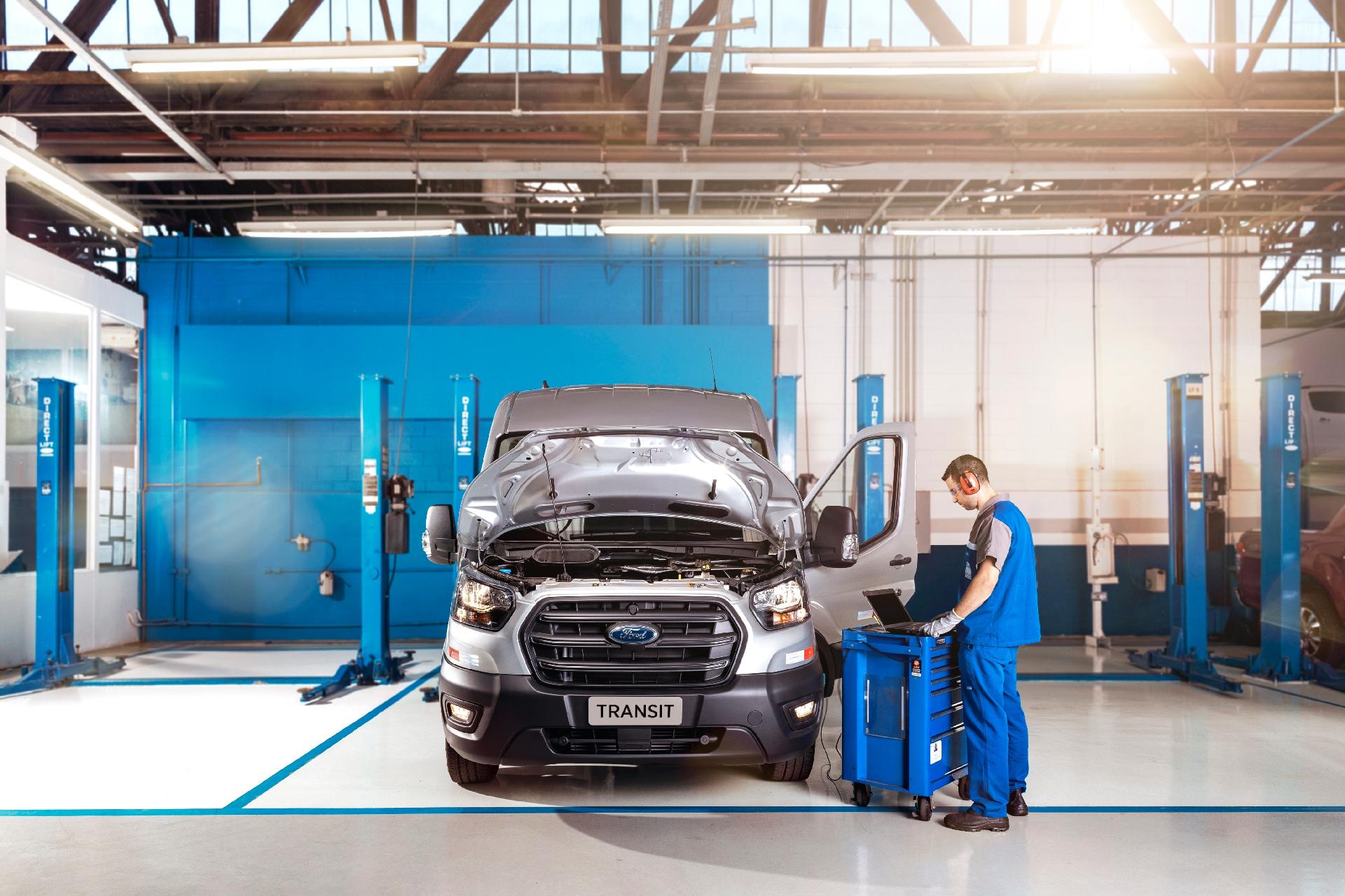 Ford Transit retorna ao Brasil após 7 anos e quer conectividade como ...