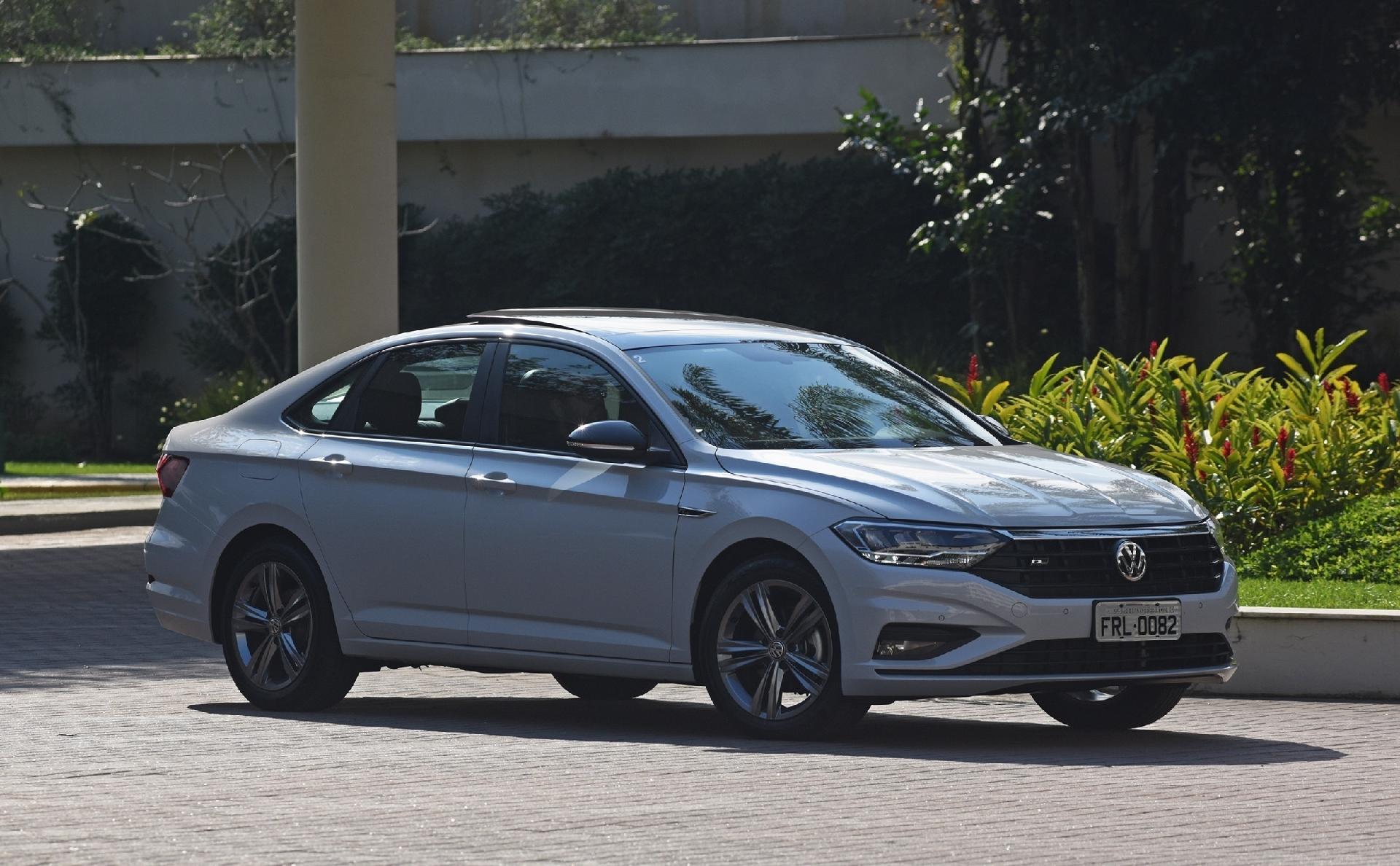 Fotos: Como é o Volkswagen Jetta R-Line 2019 - 20/09/2018 - UOL Carros