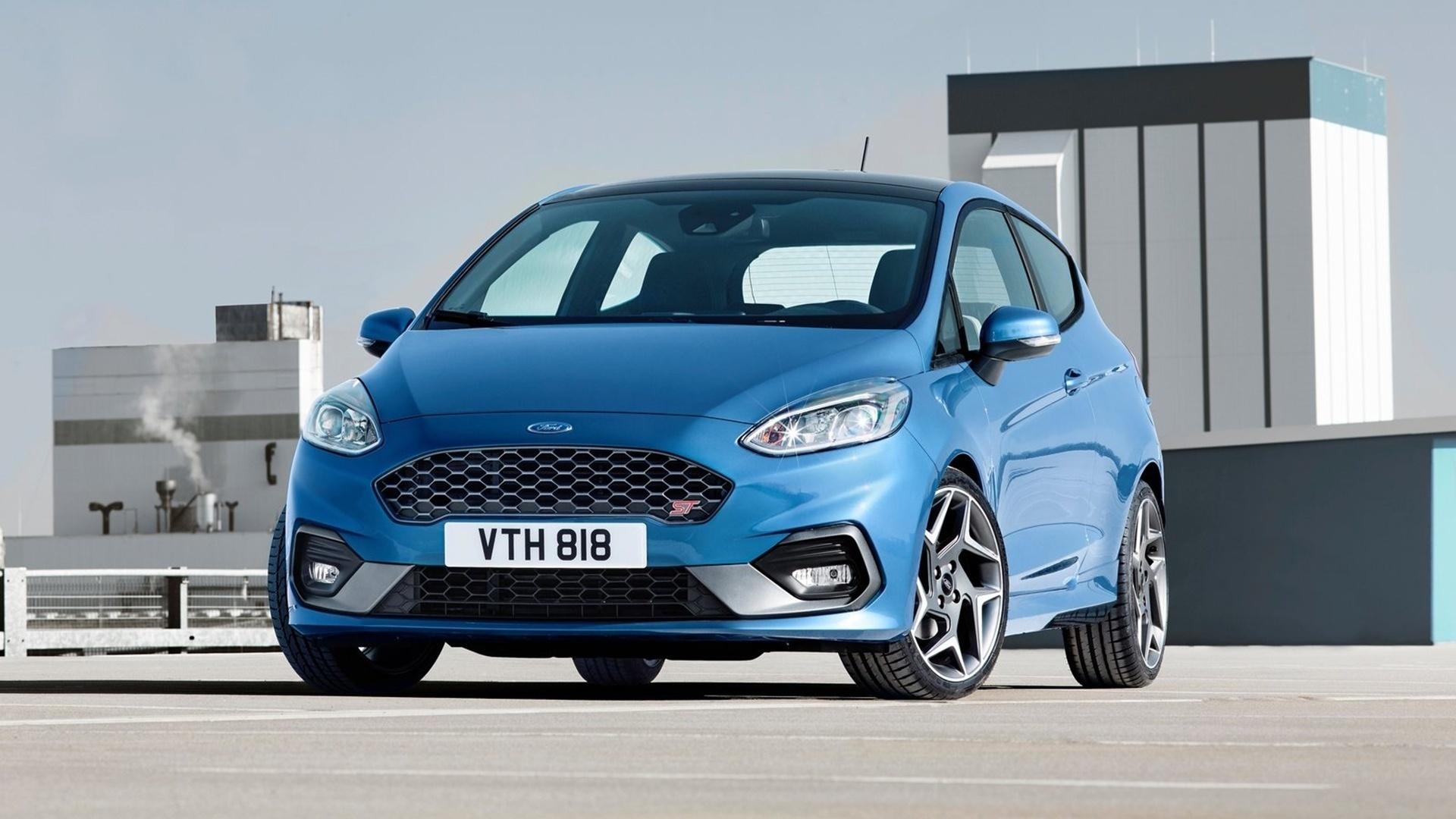 Ford desvia de nova geração e vai retocar Fiesta brasileiro no fim do ano