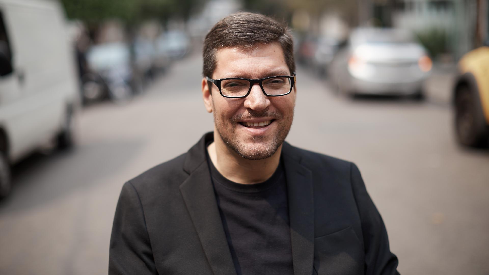 Rodrigo Hübner Mendes