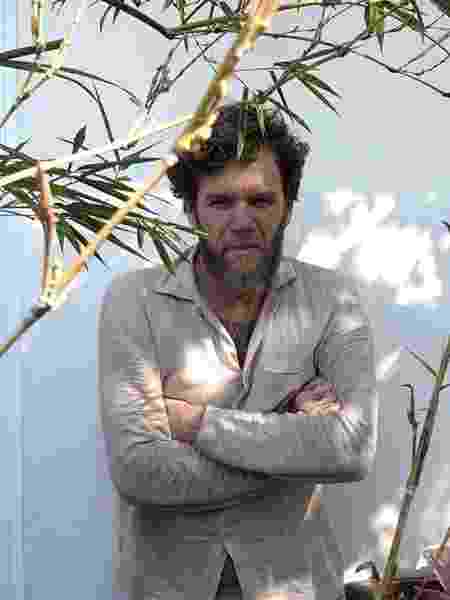 Cantor Otto fala sobre a filha com Alessandra Negrini