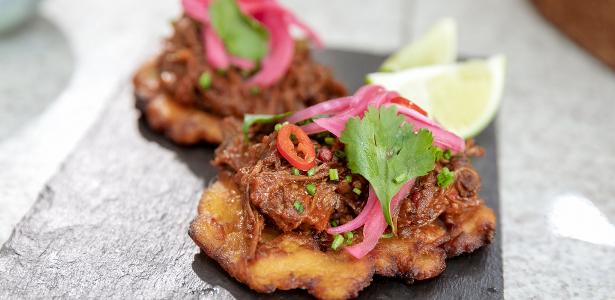 Receita de Patacón por Isa Scherer: ingredientes e como fazer