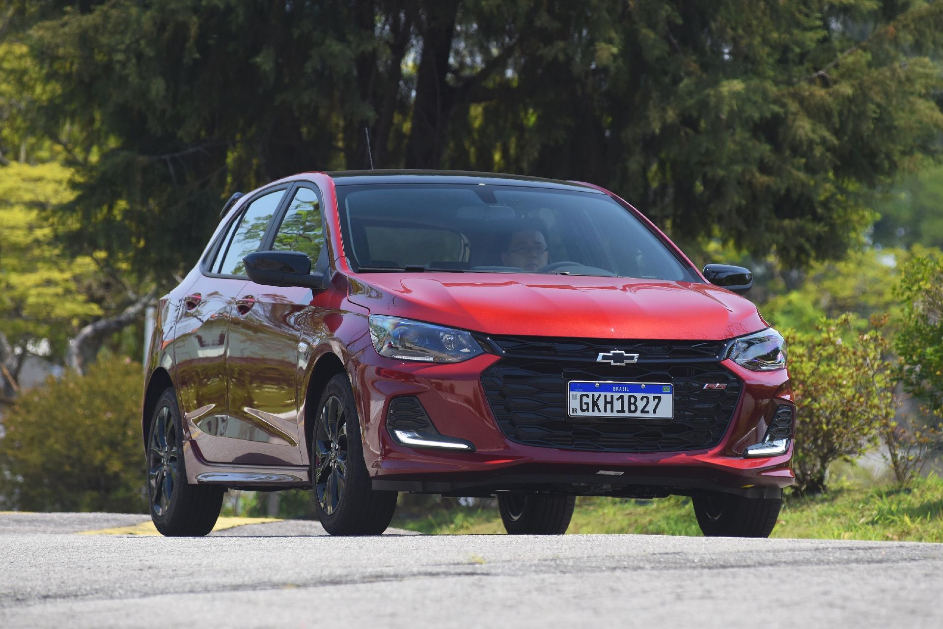 Chevrolet Onix RS: avaliamos a nova versão da linha 2021 do líder de vendas