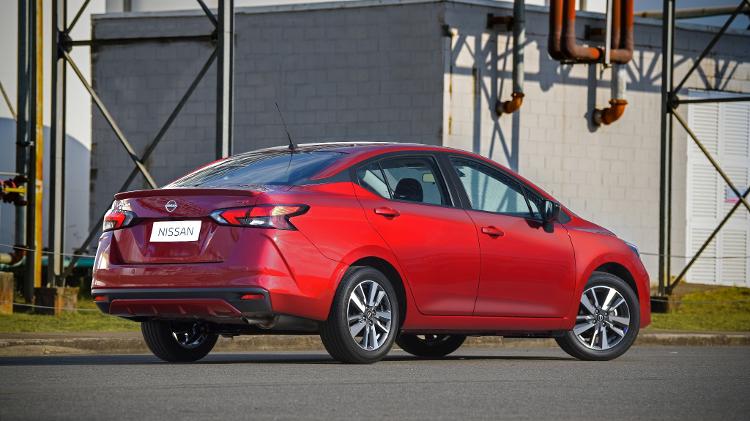 Nissan Versa SR: versão agrada, mas esportividade é só na aparência