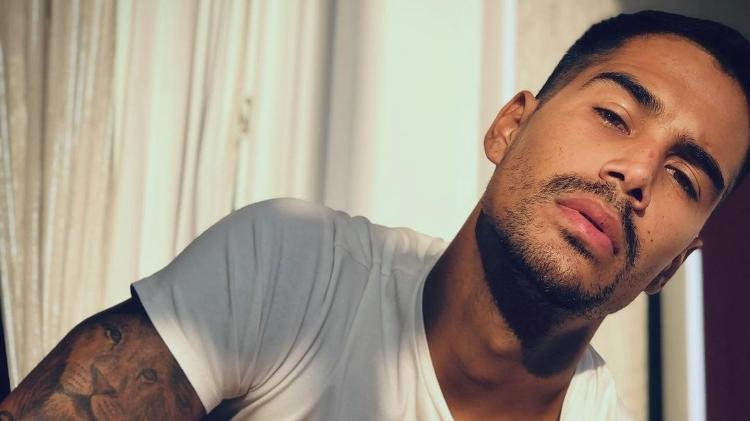 Sergio Marone, Caio Castro: famosos se destacam por tamanho da 'mala'