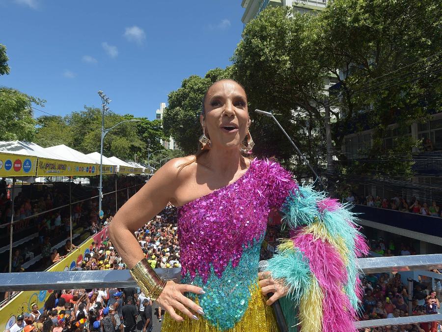 Carnaval 2024: Os looks de Ivete Sangalo