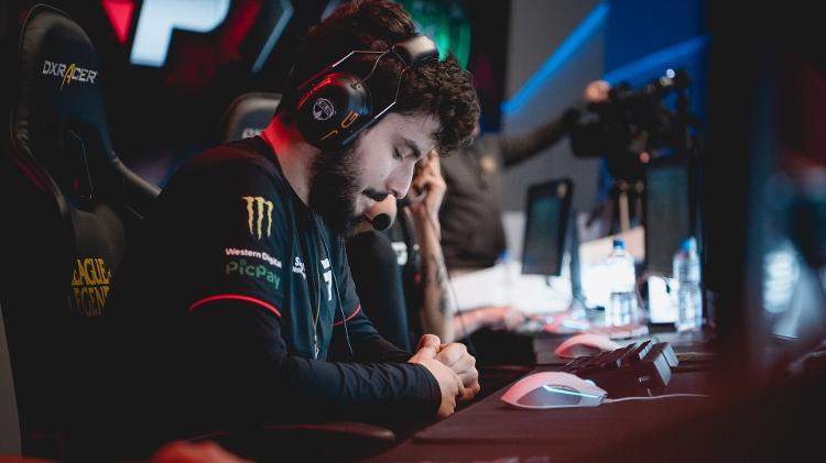 Entenda contratações em League of Legends: Nappon processa paiN Gaming