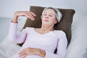 Catalepsia deixa o corpo duro e imóvel. Quem sofre pode ser enterrado ...