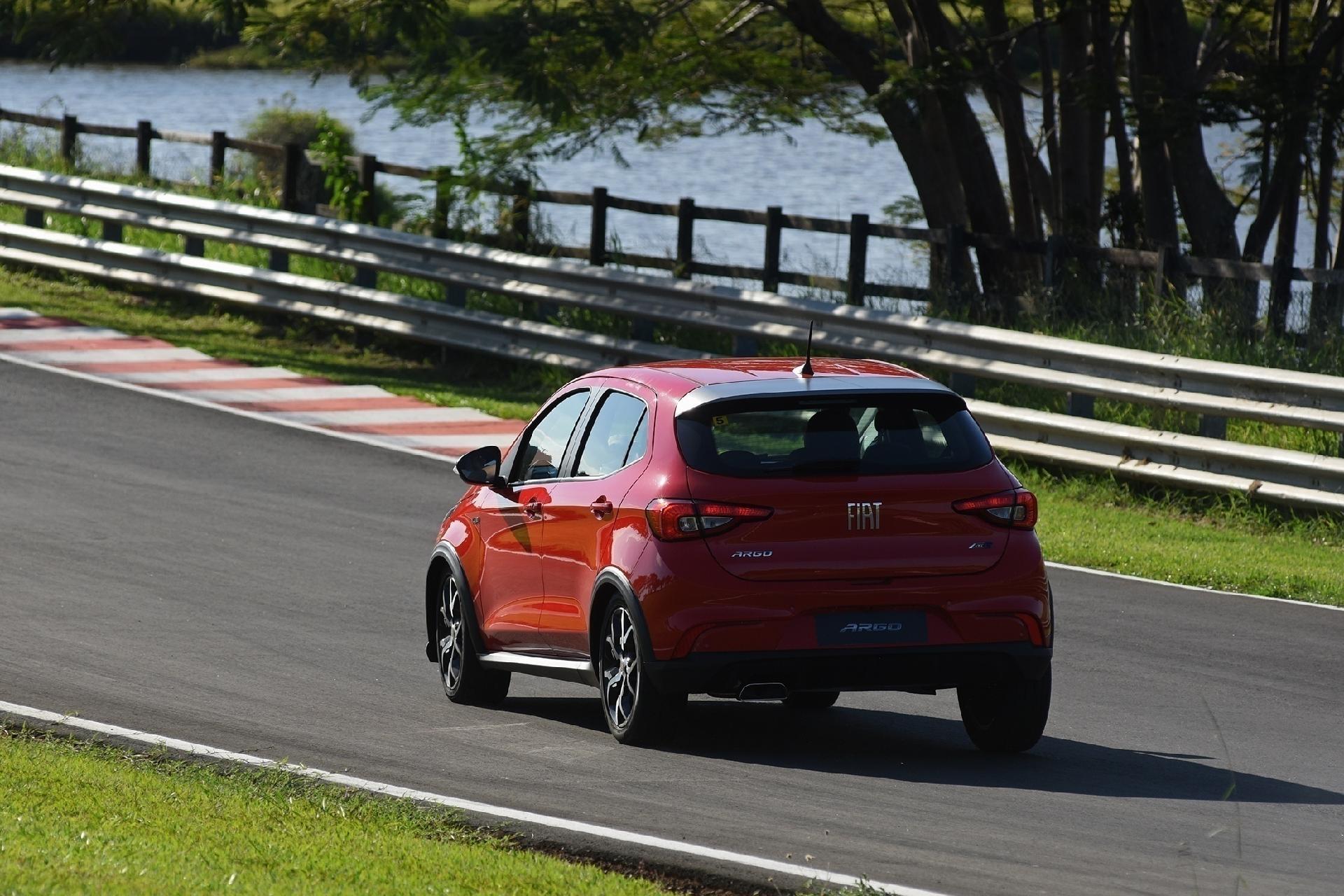 Fiat Argo: saiba tudo sobre o hatch compacto premium