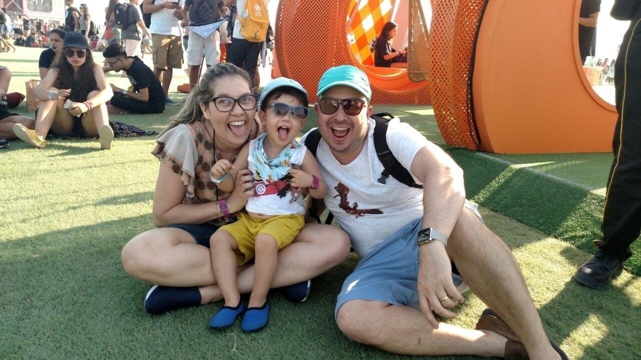 Fotos: Pais arrastam filhos (e vice-versa) pela primeira vez no Rock in ...