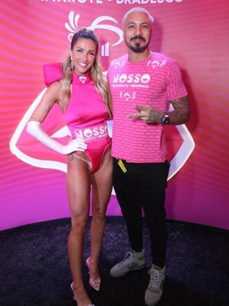 Ex-BBB Aline Gotschalg define look Barbie: 'Independente e dona de si' - 23/02/2020 - UOL ...