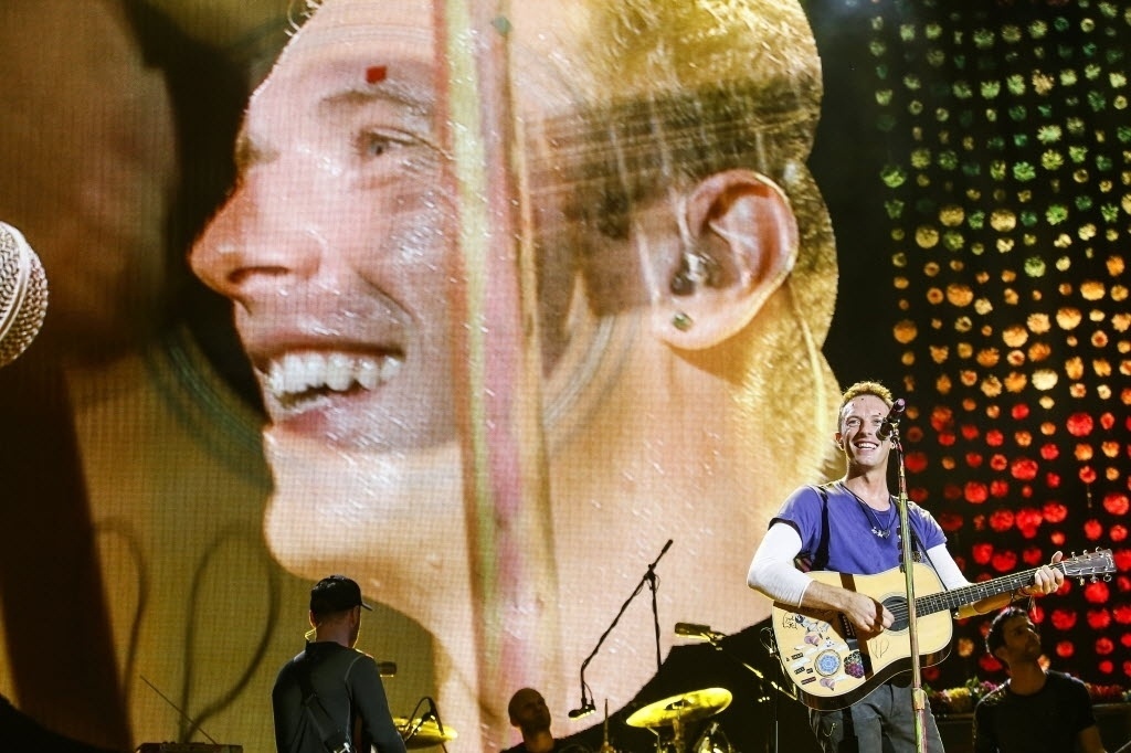 Fotos: Coldplay se apresenta em São Paulo (2016) - 07/04/2016 - UOL ...