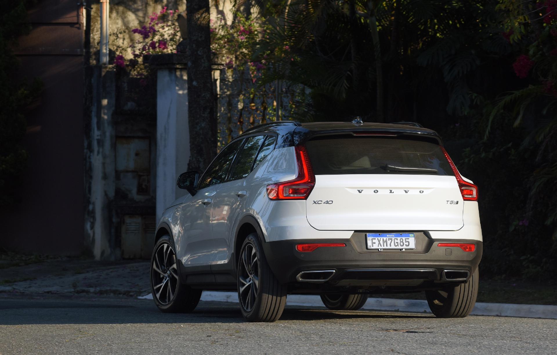 Fotos: Volvo XC40 R-Design T5 Hybrid Plug-in: conheça a nova versão do ...
