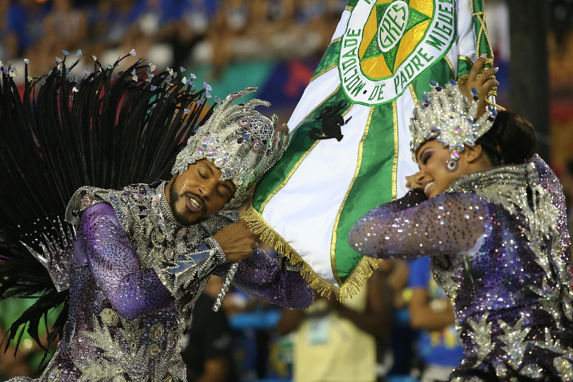 Fotos Carnaval 2019: Veja o desfile da Mocidade Independente de Padre ...